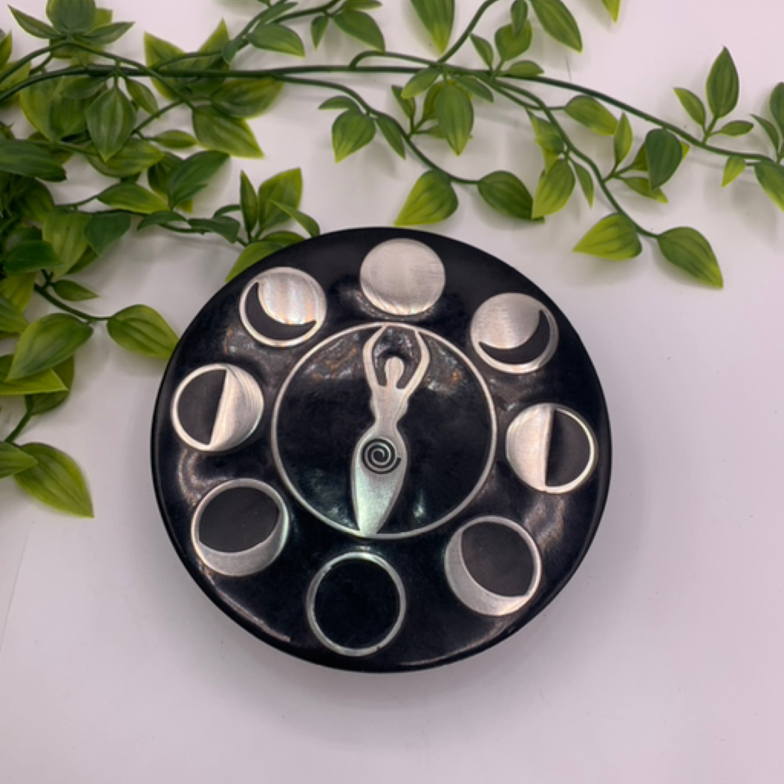 Soapstone Round Box Moon Phase | The Oak Tree Gems & Minerals
